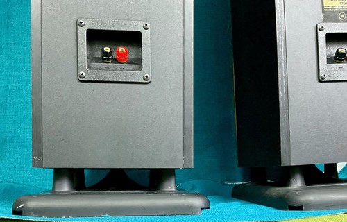 Polk Audio RT600 Tower Speakers - 8 ohms 150W - Nice for Medium Sized ...