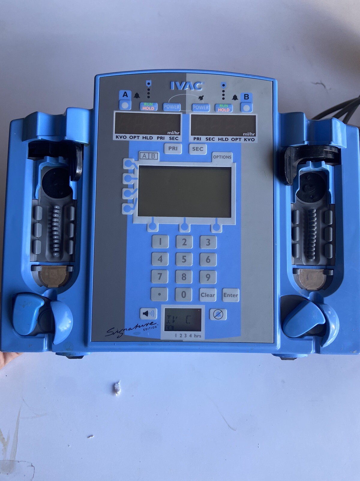 IVAC 7200 Signature Edition Dual Channel Volumetric Pump | eBay