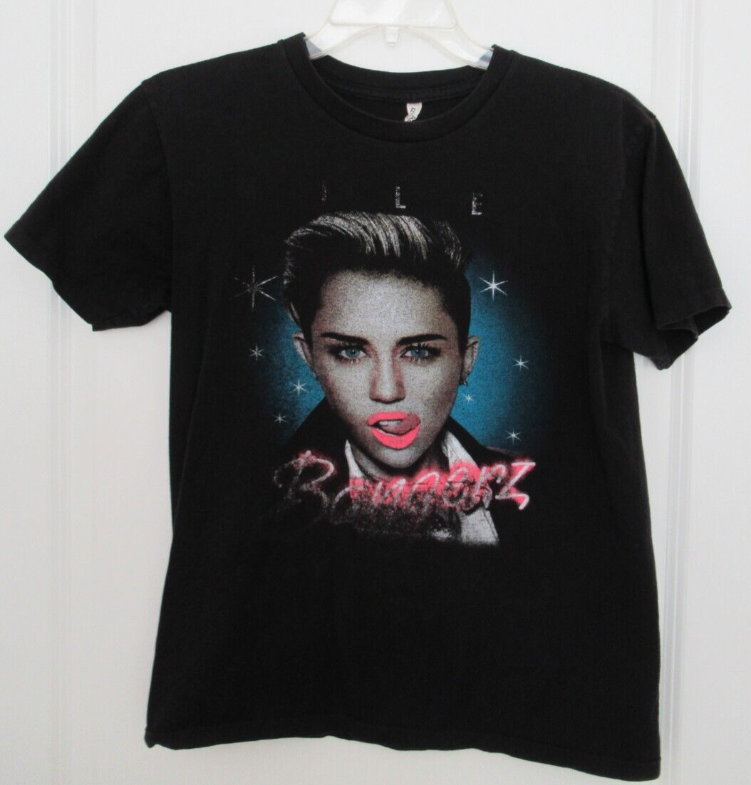 Miley Cyrus Bangerz Tour Merchandise Miley Cyrus' Bangerz Tour In