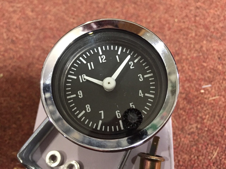 Triumph Stag Smiths Type 52mm car clock With Chrome Rim Illuminated ...