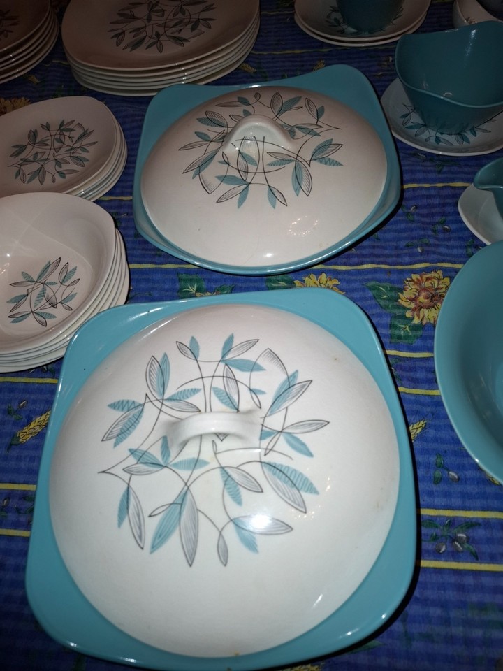 Cassandra Midwinter Dinner Service - 77 pieces - vintage, excellent ...