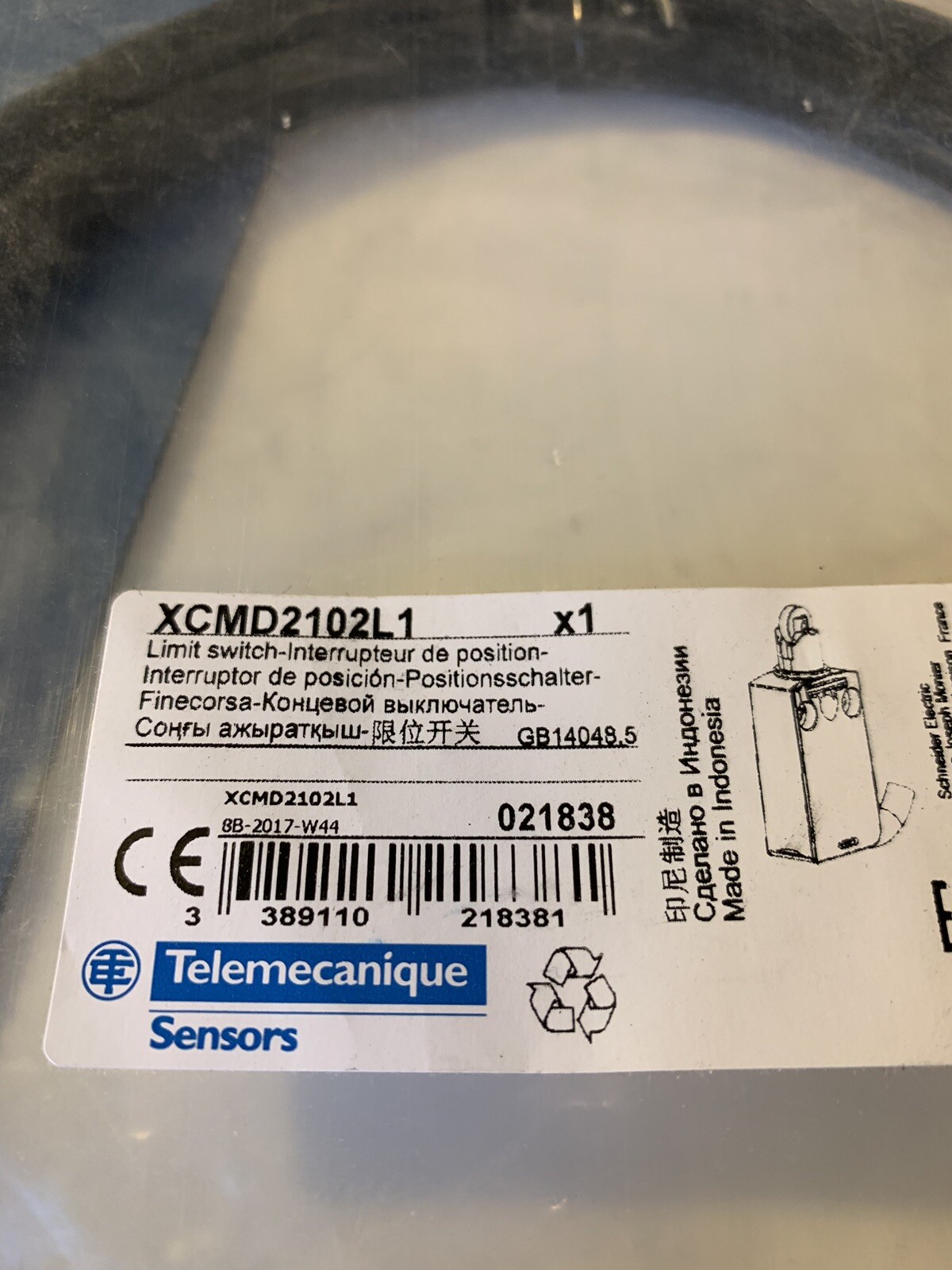 TELEMECANIQUE SENSOR XCMD2102L1 1Nc/1NC LIMIT SWITCH | eBay