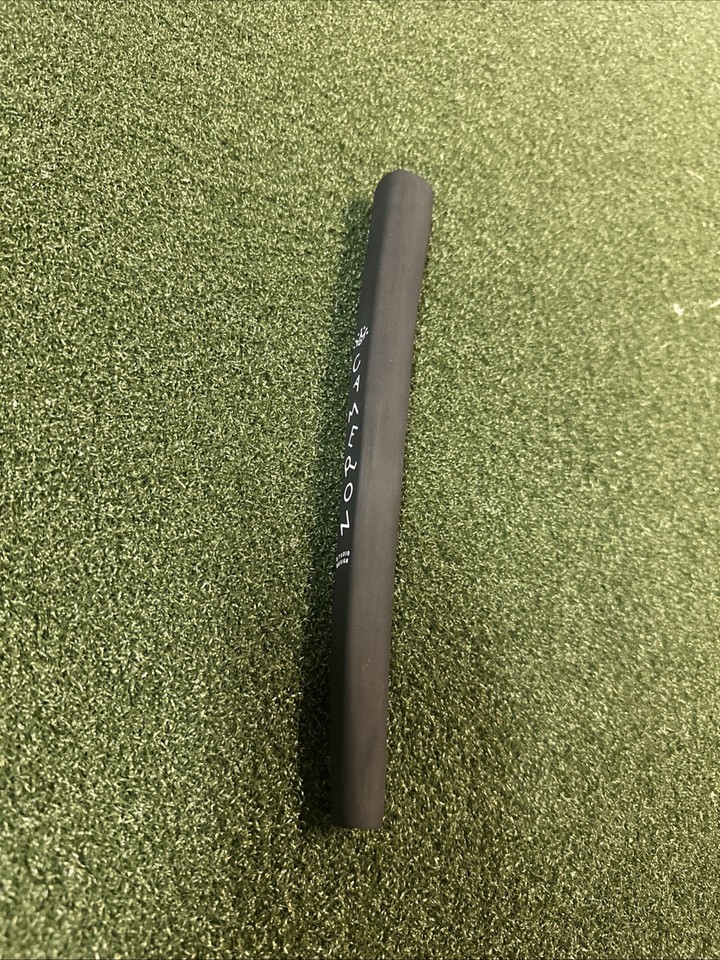 NEW Scotty Cameron Studio Design Putter Grip Black w/White Dancing ...