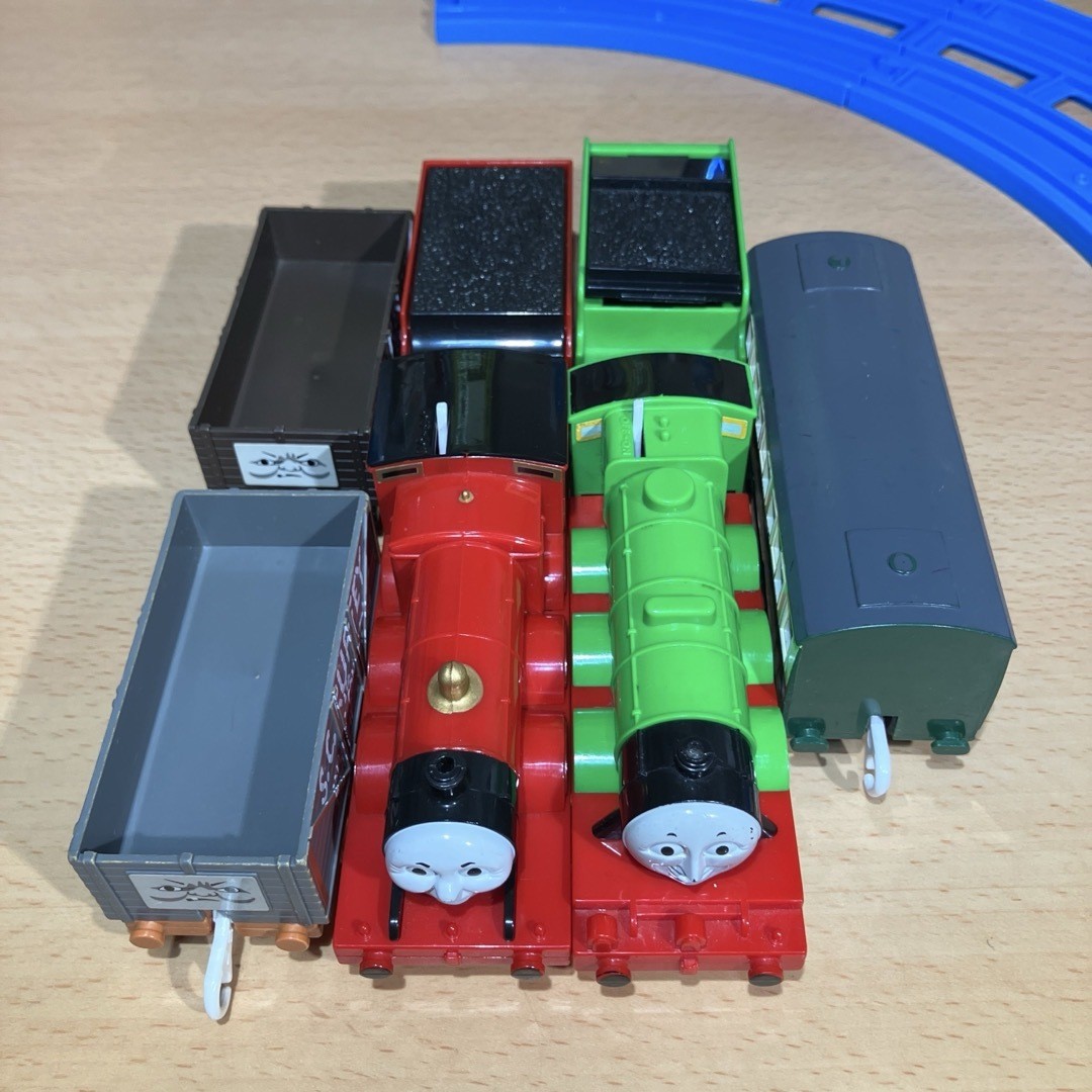 TOMY Thomas ＆Friends Plarail Trackmaster Classic Henry & James Vintage ...