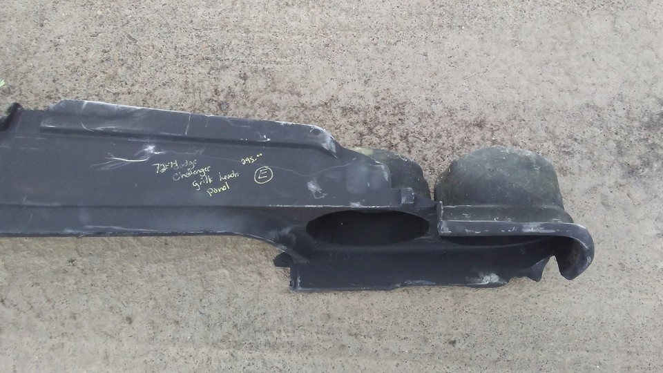 72 73 74 Dodge Challenger SHOWCARS Deluxe Front Outer Grille Header ...