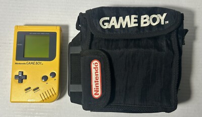 Vintage 1989 Nintendo Game Boy Original Yellow W/ Gameboy Carry Case ...