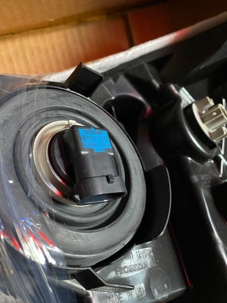 2016-2019 Honda Civic Right Headlamp RH Passenger side 33100TBAA01 OEM ...