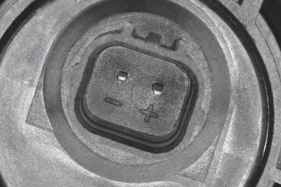 One New VEMO Vapor Canister Purge Solenoid V30771018 0004707193 for ...