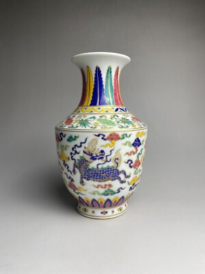 Rare Chinese antique porcelain kylin design vase with "Xuande" marked ...