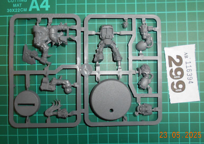 Warhammer 40k Space Marine Terminator and Ork Nob - Assault on Black ...