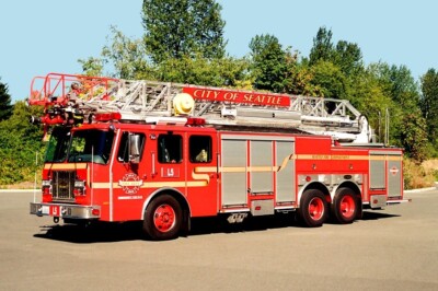 Seattle, WA 2000 E-One Cyclone II 100' ladder L-5 fire apparatus photos ...