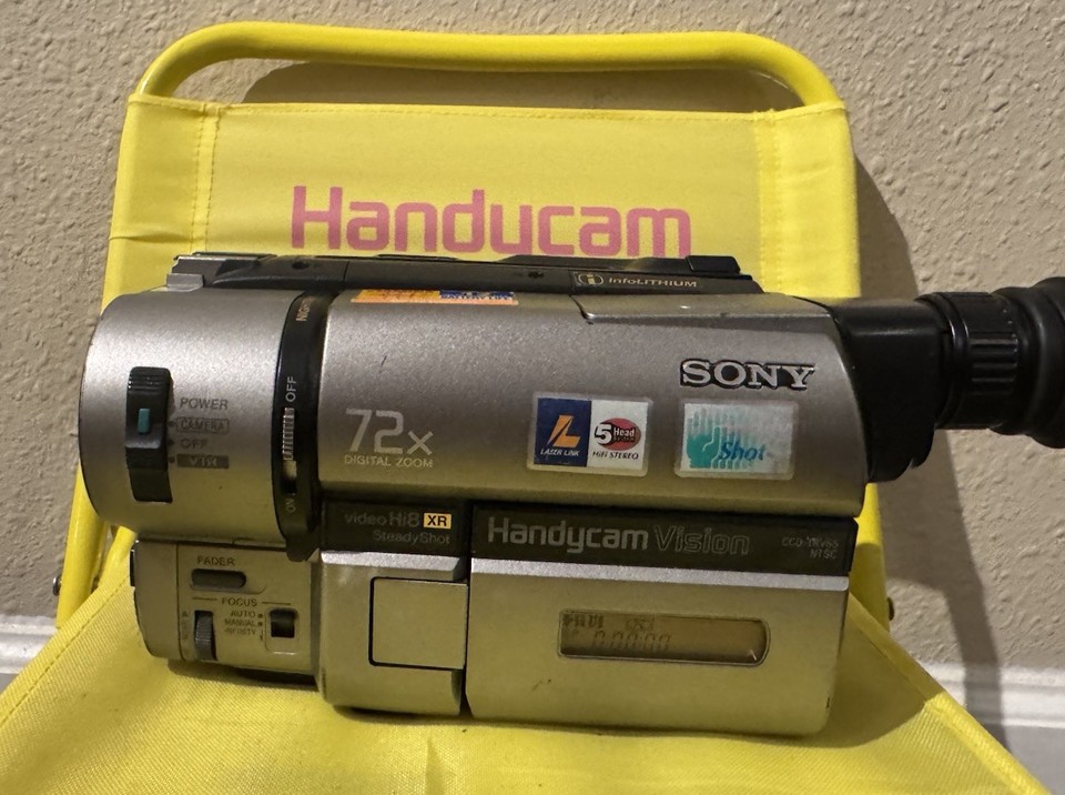 Sony Handycam CCD-TRV65 NTSC Hi8 Camcorder w/Nightshot TESTED WORKING ...