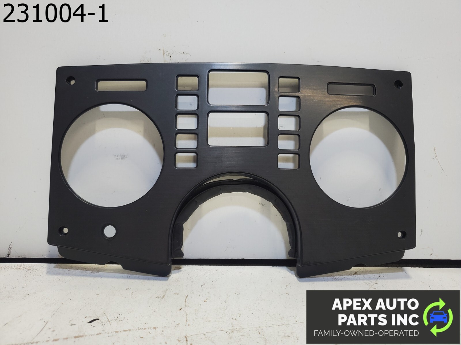 OEM 1984 Pontiac Fiero ORIGINAL INSTRUMENT CLUSTER GAUGE DASH BEZEL ...