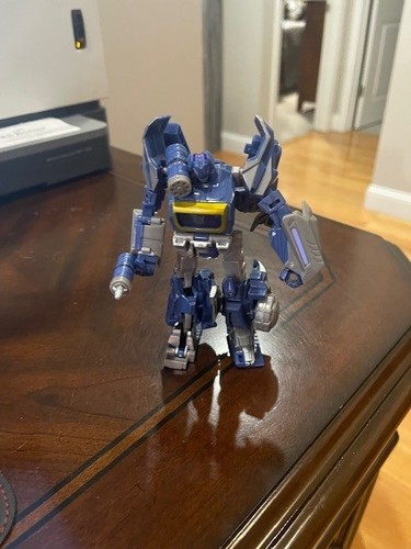 Transformers Cybertronian Soundwave Generations WFC Deluxe Class | eBay
