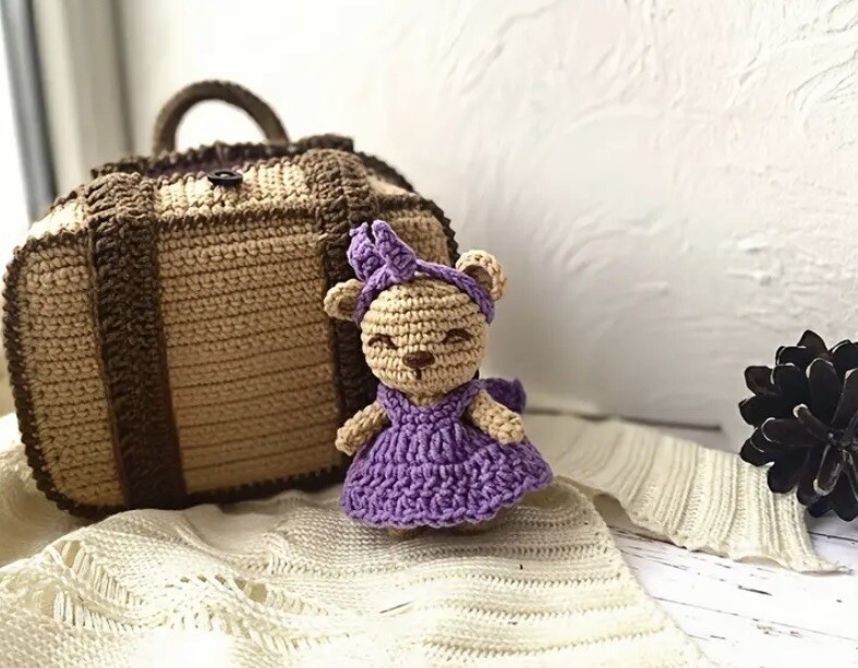 Adorable DIY learn to crochet craft kit for beginners Teddy Bear basket ...