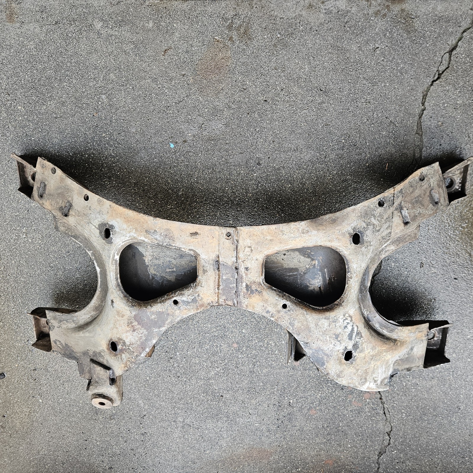 Removed from 1968 Road runner B body K member small and big block 340 ...