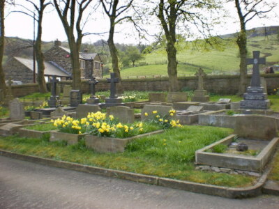 Photo 6x4 St John's Church, Rishworth, Graveyard Booth Wood c2009 | eBay UK