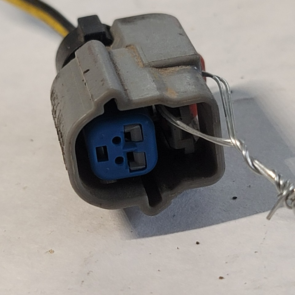 ⭐⭐OEM 2015-2017 HYUNDAI ACCENT FRONT LEFT IMPACT SENSOR CONNECTOR⭐⭐ | eBay