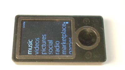 Microsoft Zune 30 Black (30 GB) Digital Media Player - Fully Functional ...