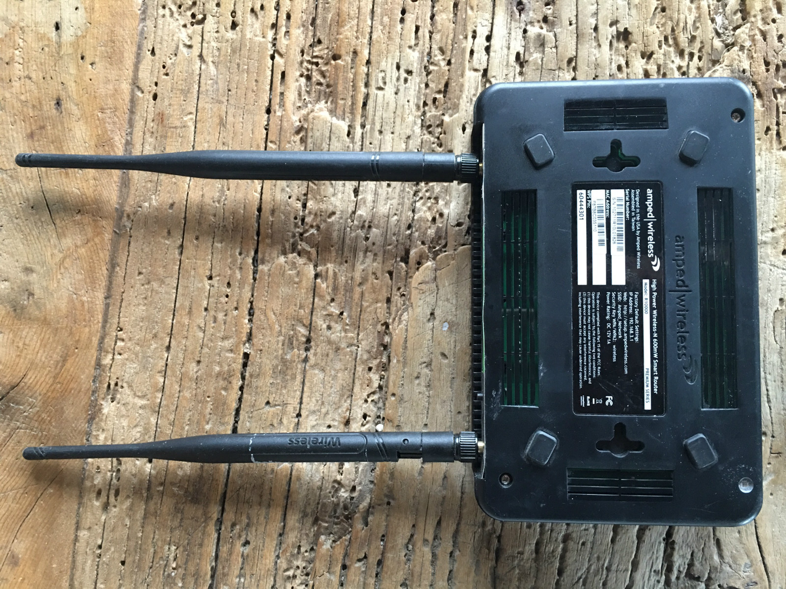 Amped Wireless High Power Wireless-N 600mW Amplified Router (R10000 ...