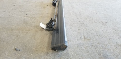 18 CHEVY SUBURBAN 1500 POWER RUNNING BOARD SIDE STEP RIGHT PASSENGER | eBay