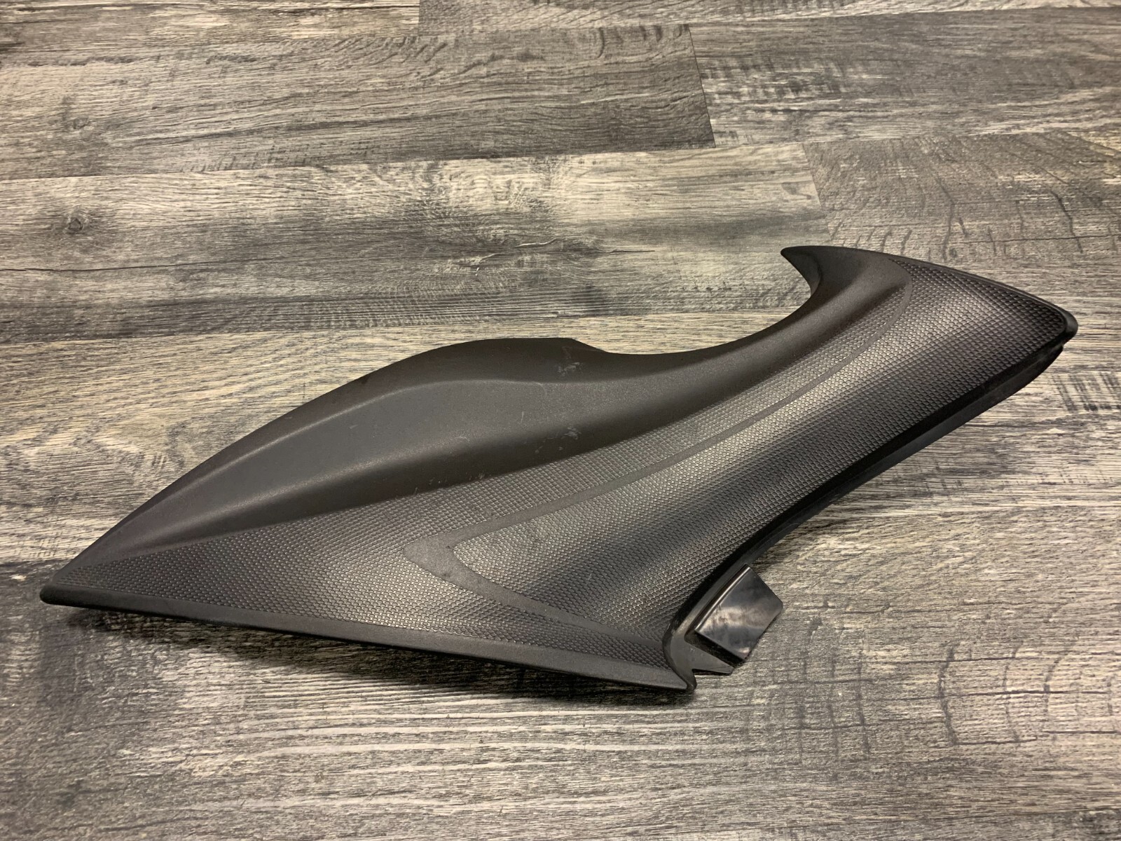 Suzuki 2017-2020 GSXS1000 GSX-S1000 OEM Right Frame Side Cover Panel | eBay