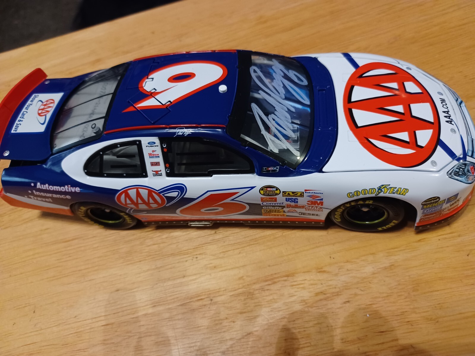 Autographed 1/24 David Ragan #6 AAA 2007 Ford Fusion Action NASCAR ...