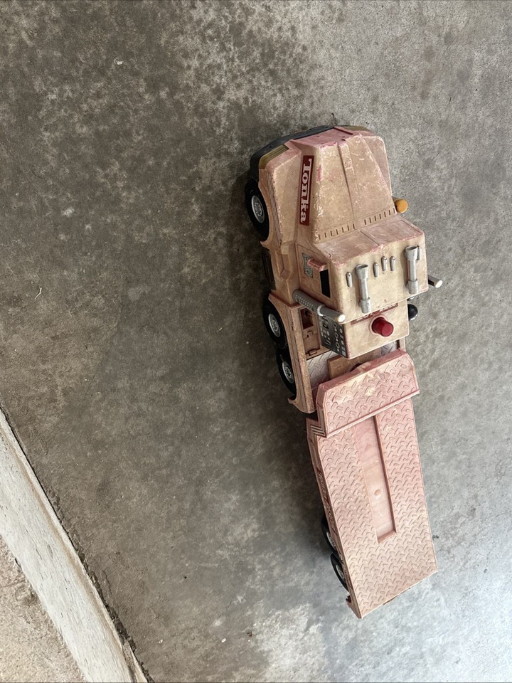 Vintage! Big Tonka Flatbed Trailer Fire Semi Truck #3365 | eBay