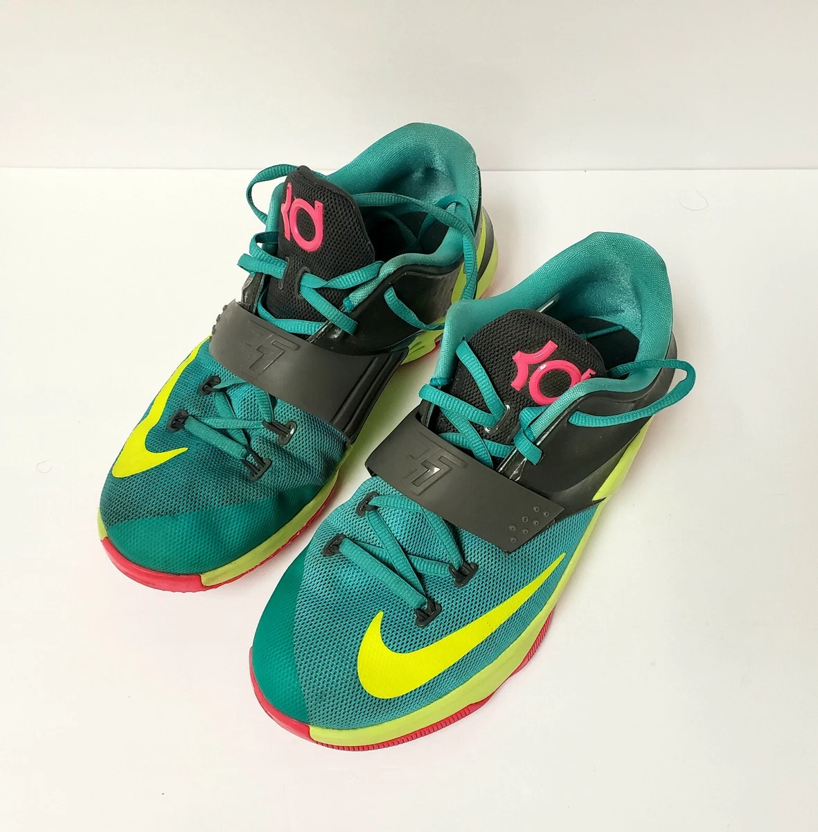 Kd 7 Green And White