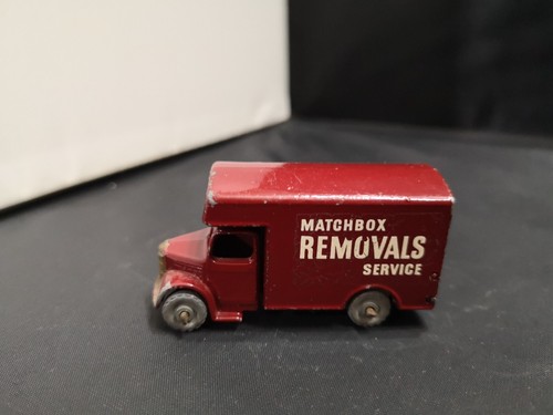 W282-MATCHBOX LESNEY No17A MAROON BEDFORD REMOVALS VAN. | eBay