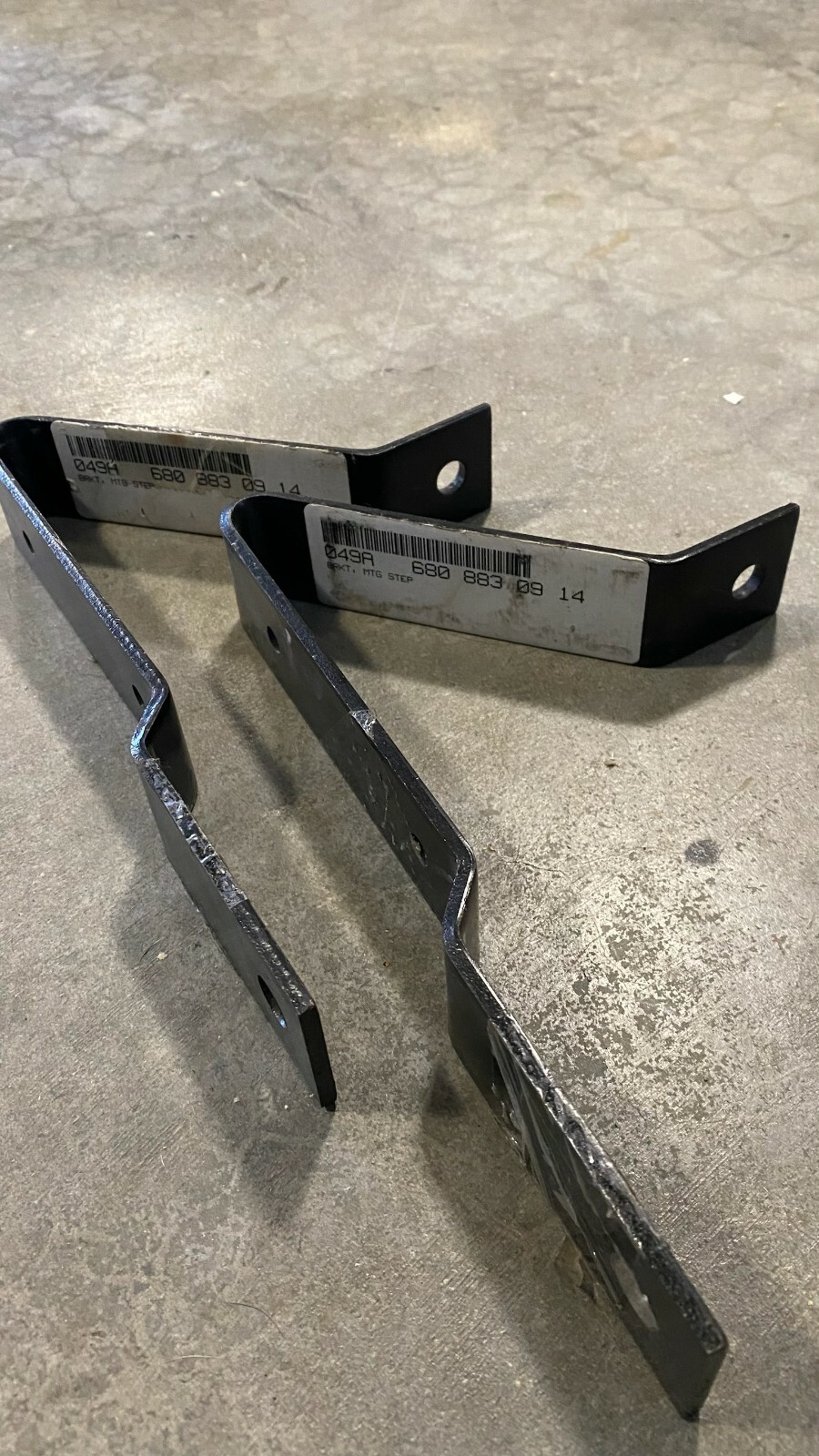 FREIGHTLINER Genuine OEM STEP 22-41360-000 with 2 step brackets A-680 ...