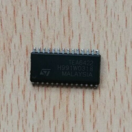 ST TEA6422 DIP-24 Bus-Controlled Audio Matrix H991W03181 Stk | eBay.de