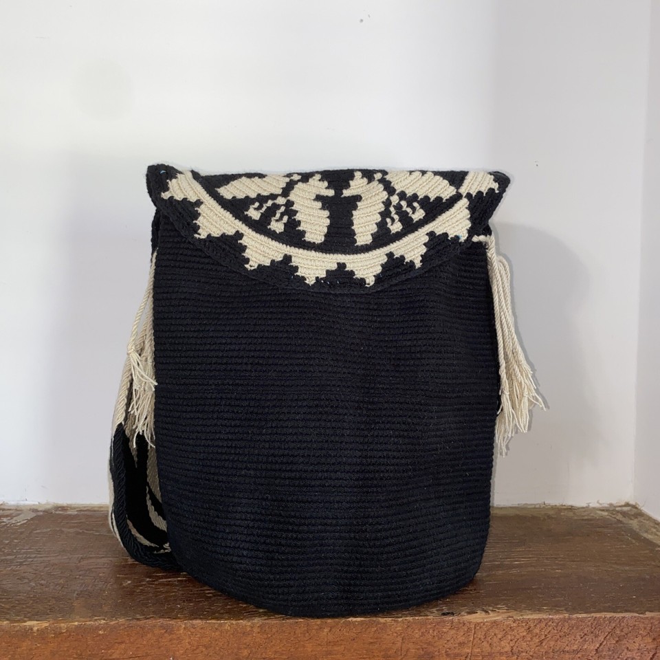 Authentic 100% Wayuu Mochila Colombian Bag Large Size Black Butterflies ...