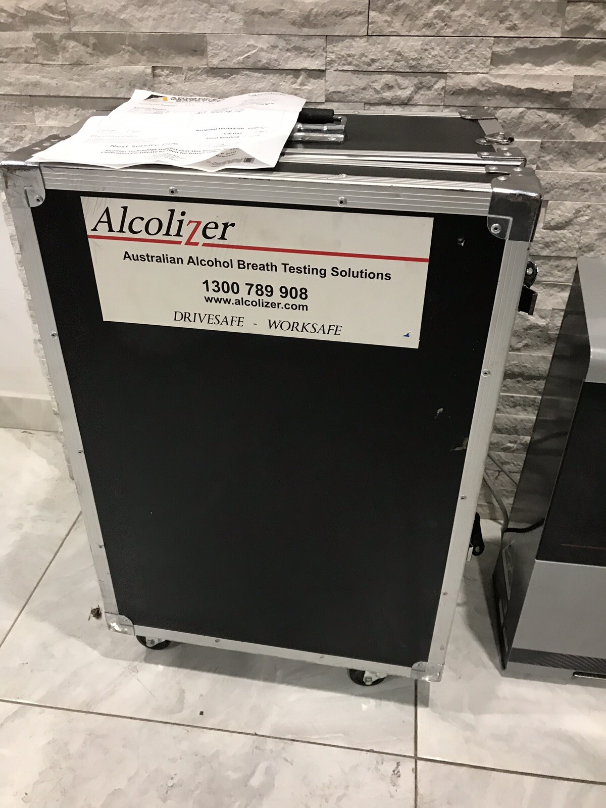 Alcolizer WM4 Wall Mount Breathalyzer | eBay