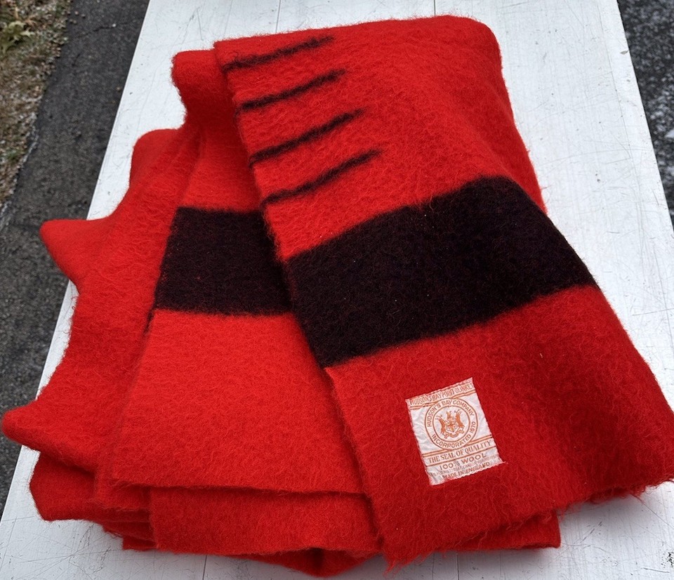 Hudson Bay Vintage RED 4 Point Wool Blanket Fix Repair HOLE. 84 X 64 ...