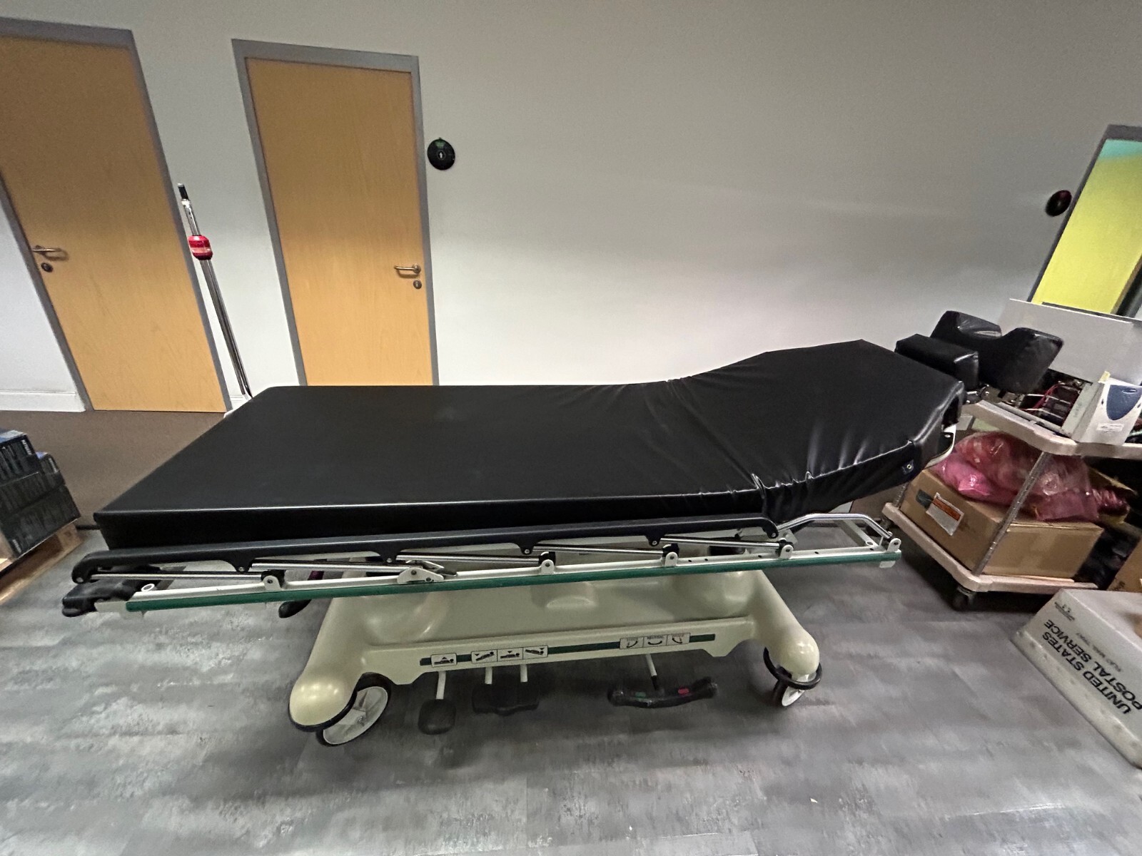 Stryker 1069 Eye Surgery Stretcher - 500 lbs Capacity for sale online ...