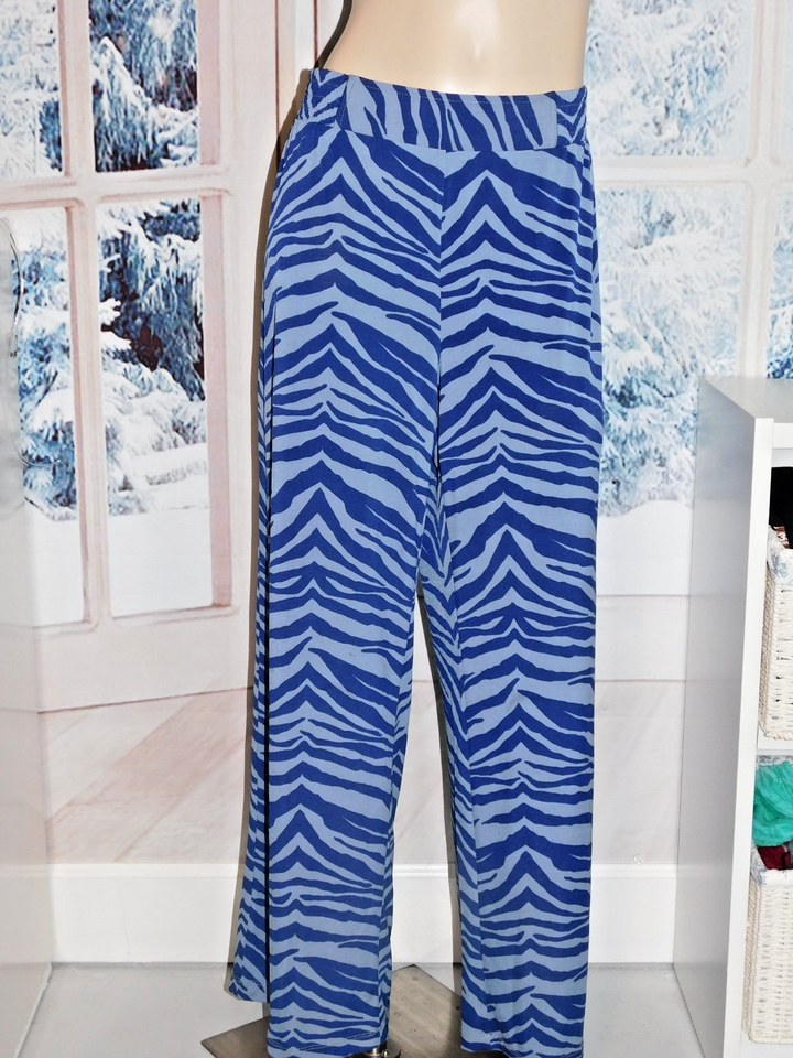 New X Large Iman Pant Set Chambray & Navy Color Loose Blouson On or off ...