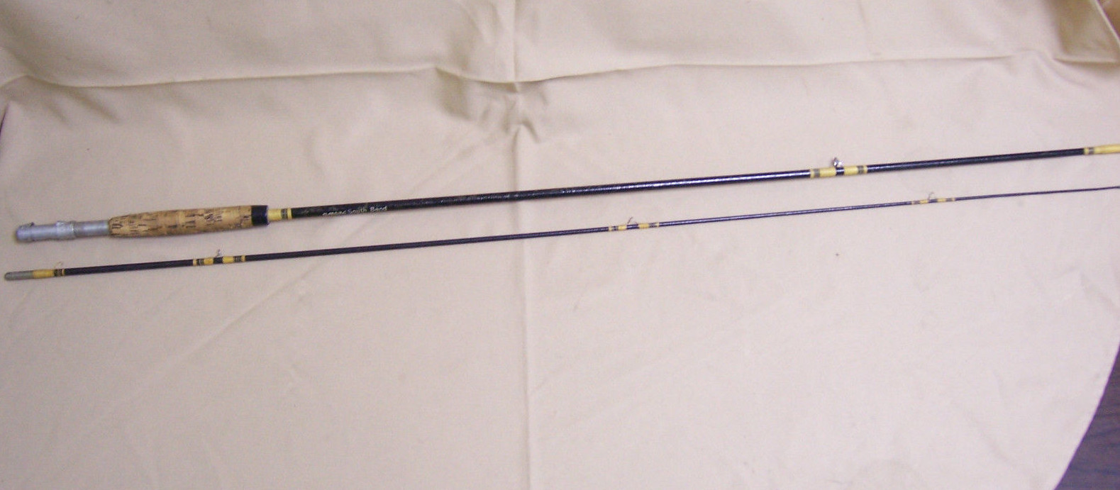Vintage Gladding South Bend 1-420-280 8' 2 Piece Fiberglass Casting Rod ...