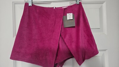 LE LIS Pink ribbed Velour Skort sz Med. Von Maur made in USA NWT $48. | eBay