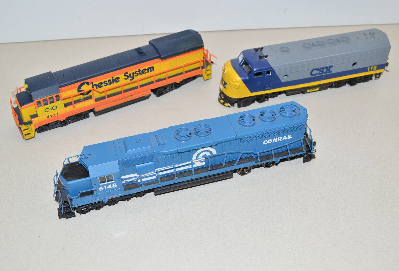 HO SCALE Toy Train Engine Lot Bachmann Conrail Chessie System Athearn ...