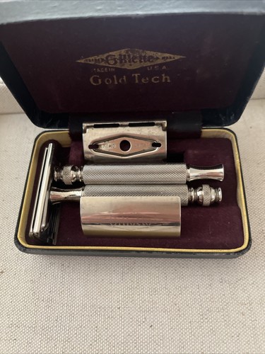 VINTAGE PRE-WAR USA GILLETTE GOLD TECH RAZOR, IN ITS ORIGINAL CASE L Ch ...