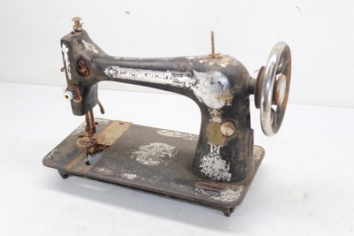 Sewing Machines - Singer Model 127