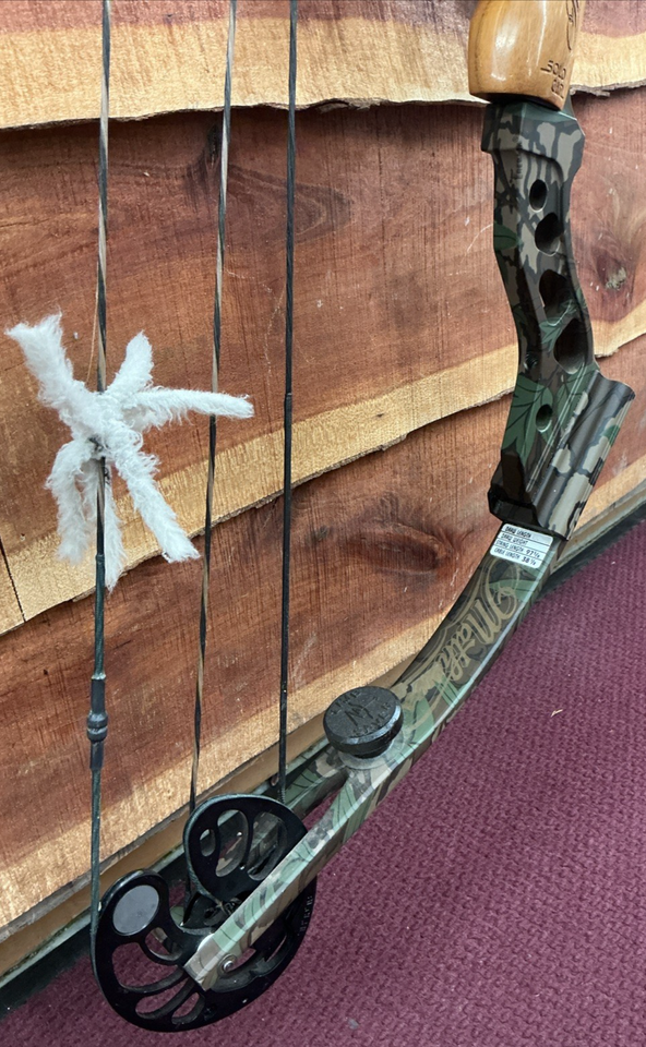 Mathews Solocam MQ1 Left Handed Treebark Camo 28" D/L 70# D/W Good ...