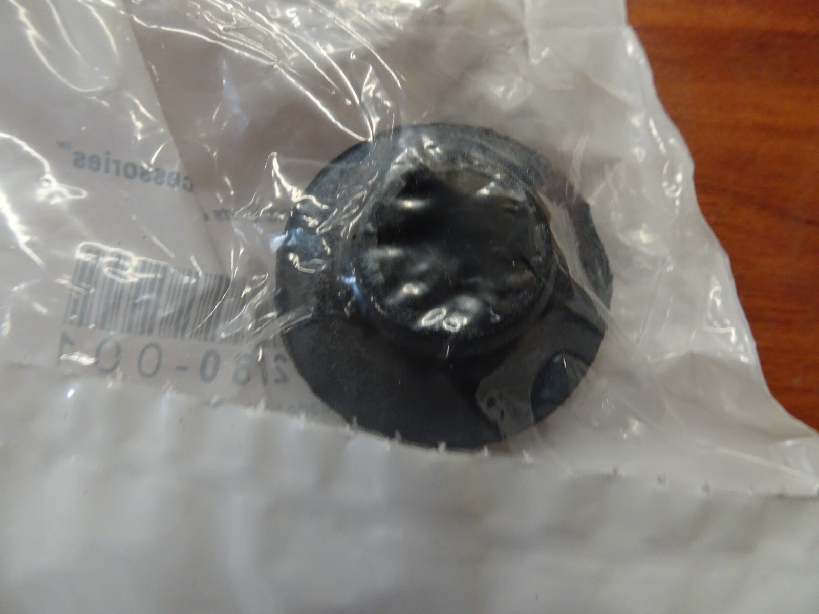NEW 14-22 MOPAR Ram ProMaster 1500 Engine Coolant Reservoir Grommet ...