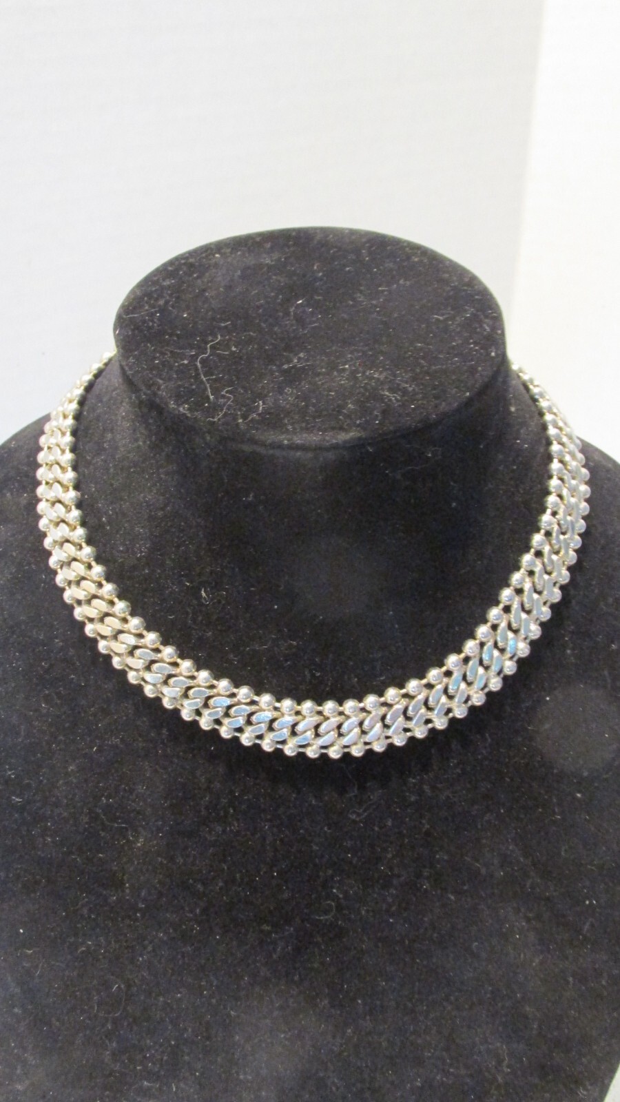 Vintage 1960's Shiny Silver Metal Chain Choker - 16" - Gem