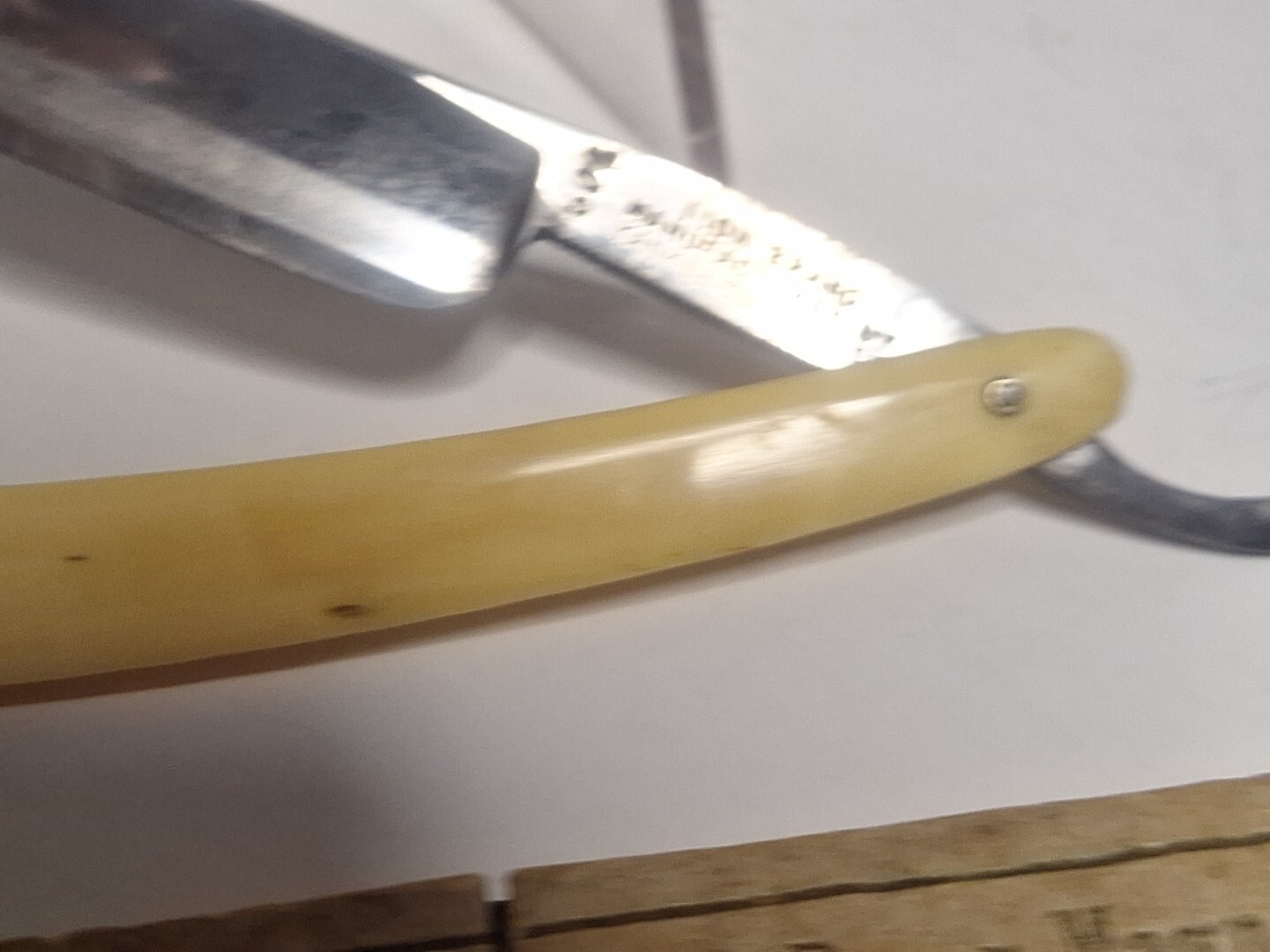 YANKEE CUTLERY CO "LION BRAND" (#601) Straight Razor With Orig. Box ...