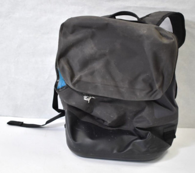 Hydro Flask Genuine Cooler Backpack Bag Dark Gray Day Escape 20L Soft ...