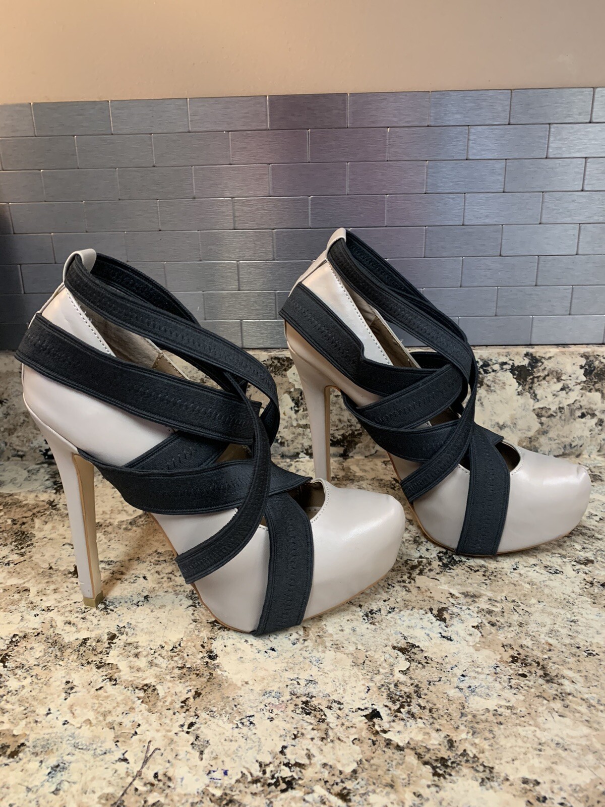 Victoria Secret Colin Stuart High Heel strappy pumps … - Gem