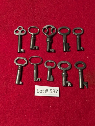 LOT OF 10 SMALL - MEDIUM ANTIQUE VINTAGE BARREL KEYS, CLEANED-NO RUST ...