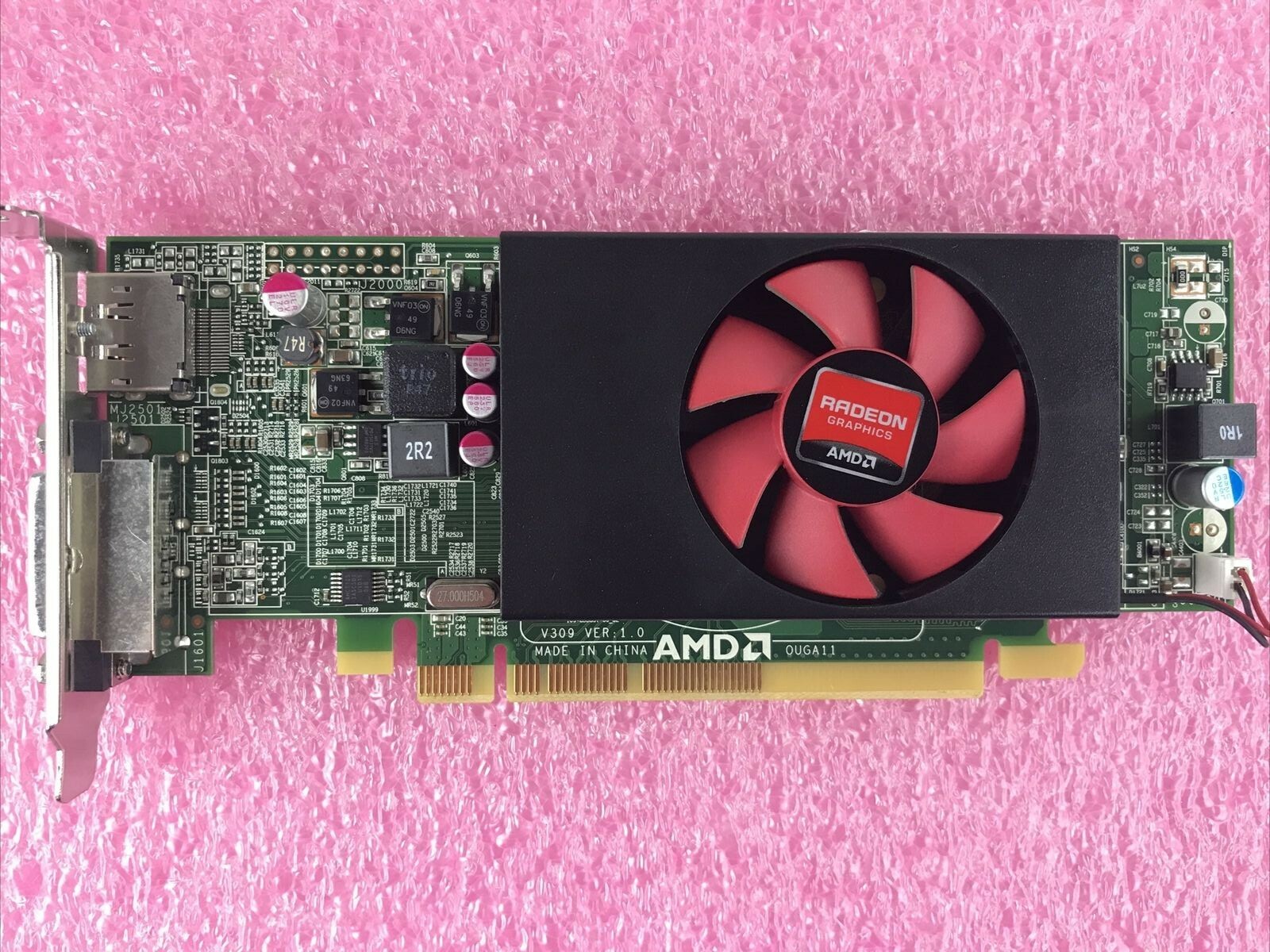 Lot of 2 AMD Radeon 07W12P HD 8490 1GB OUGA11 REV1.01 Video Card 109 ...